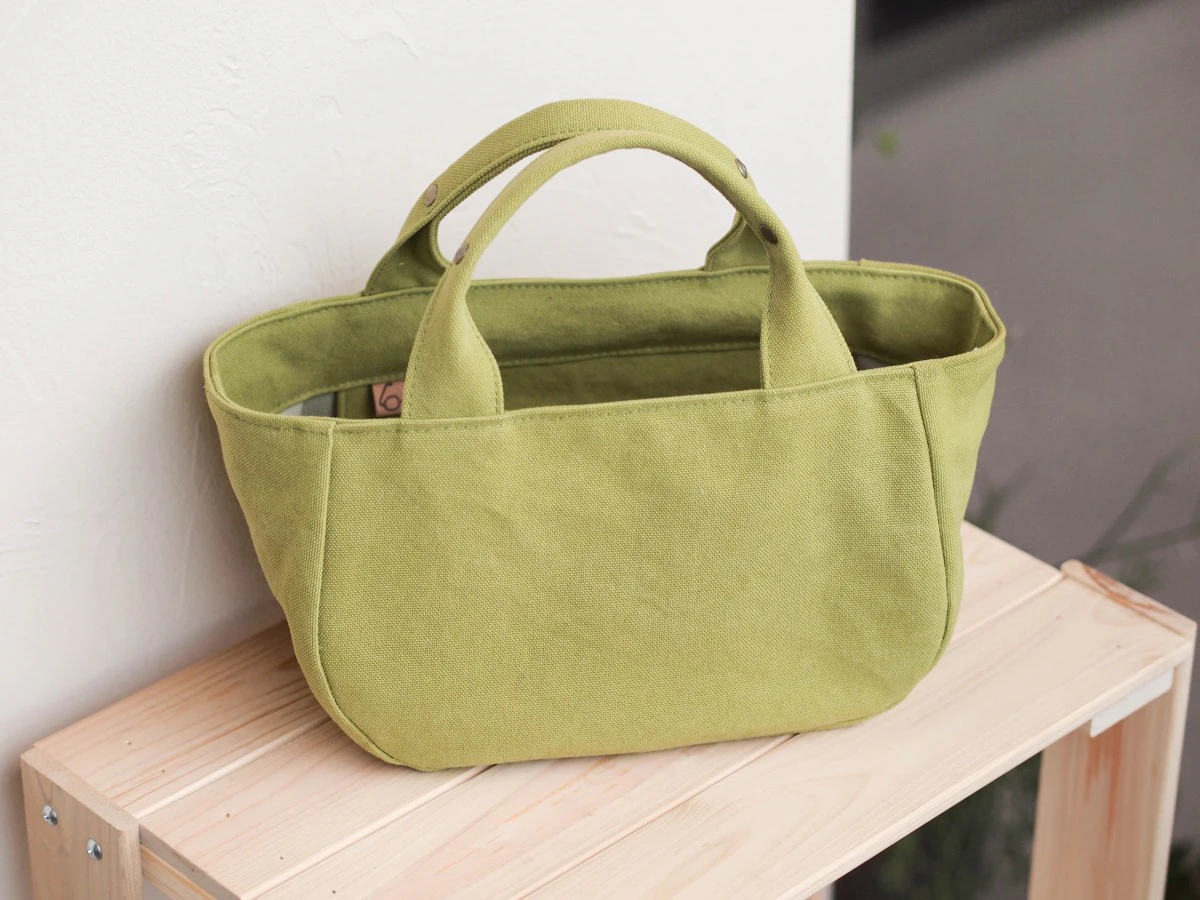 夏の差し色！ | iichi 日々の暮らしを心地よくするハンドメイドやアンティークのマーケットプレイス