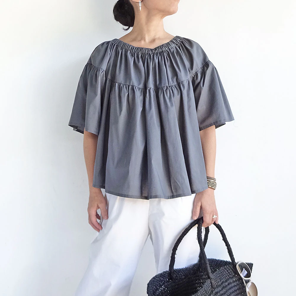 秋に向けて、白、ベージュ、グレーの装い。 | iichi 日々の暮らしを心地よくするハンドメイドやアンティークのマーケットプレイス