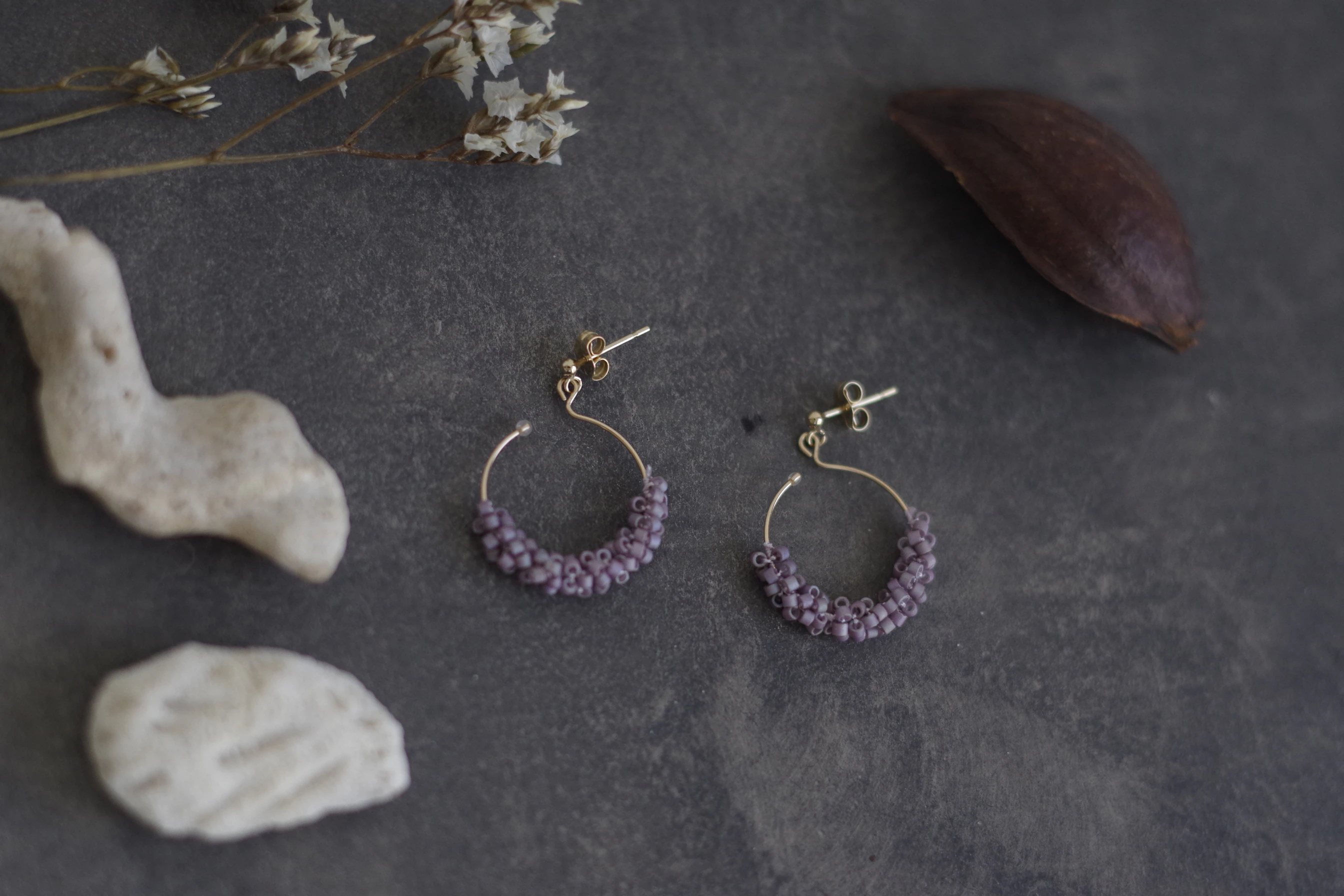 大人の秋ジュエリー。 | iichi 日々の暮らしを心地よくするハンドメイドやアンティークのマーケットプレイス