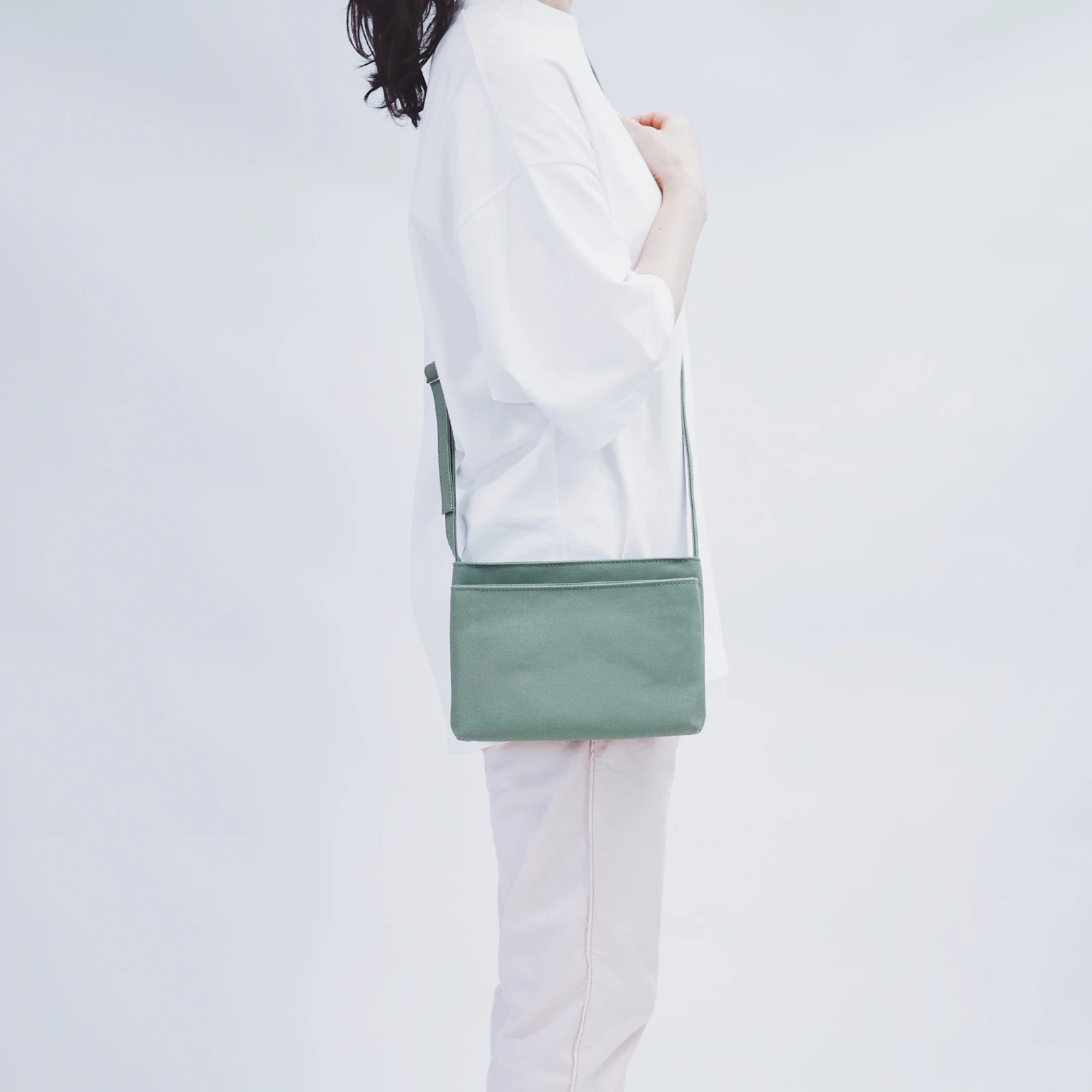 バッグあれこれ | iichi 日々の暮らしを心地よくするハンドメイドやアンティークのマーケットプレイス