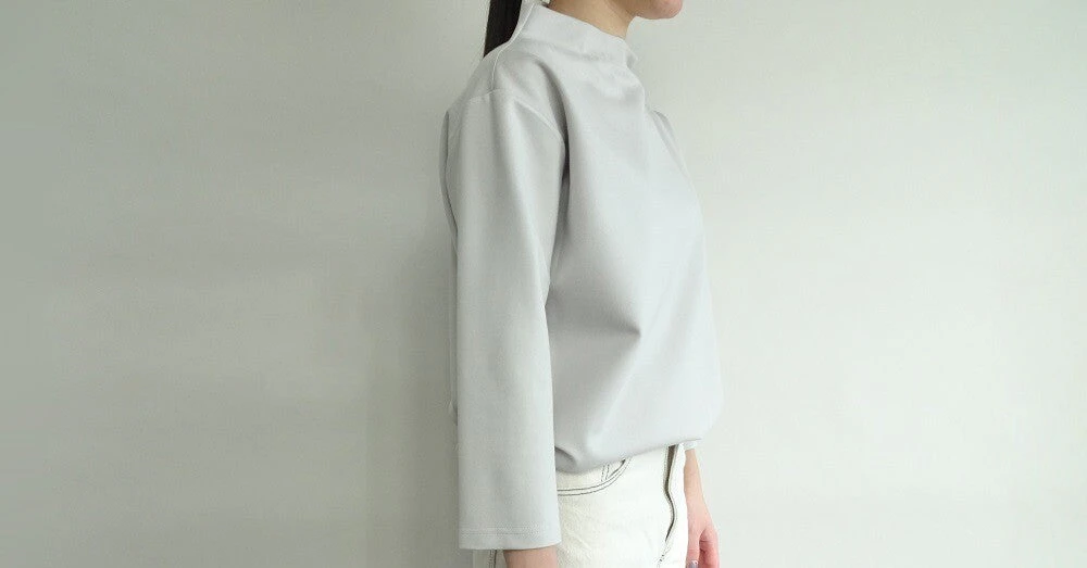 春先のパステルグレー。柔らかなワントーンコーディネート | iichi 日々の暮らしを心地よくするハンドメイドやアンティークのマーケットプレイス