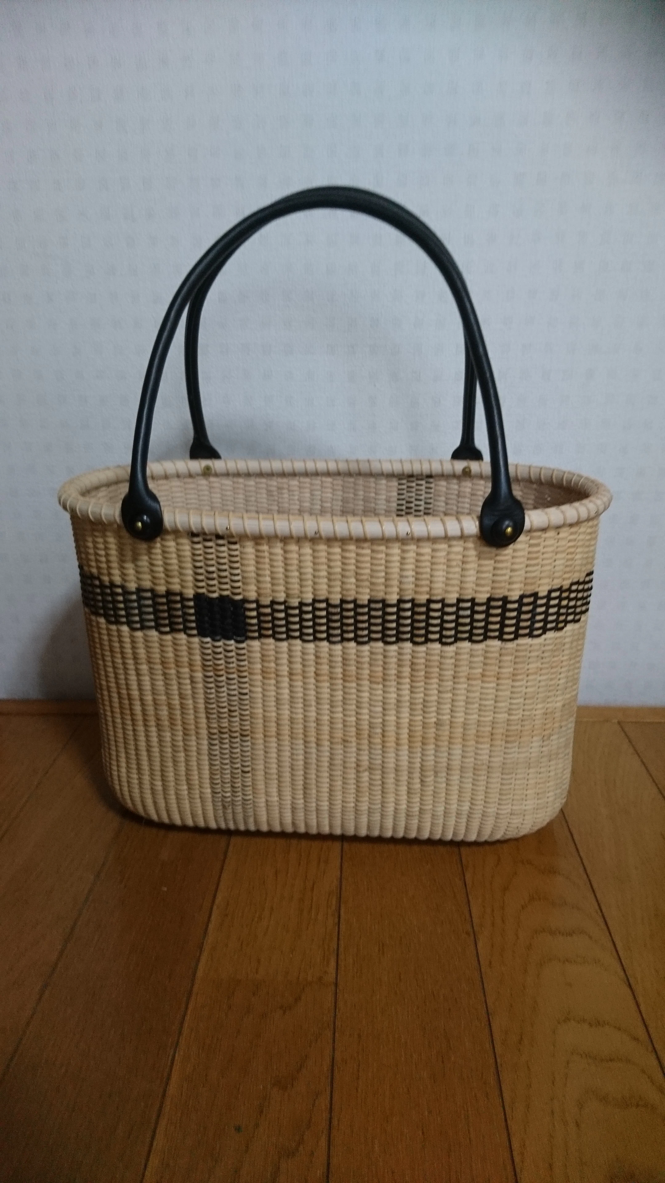 お出かけしましょ。 | iichi 日々の暮らしを心地よくするハンドメイドやアンティークのマーケットプレイス