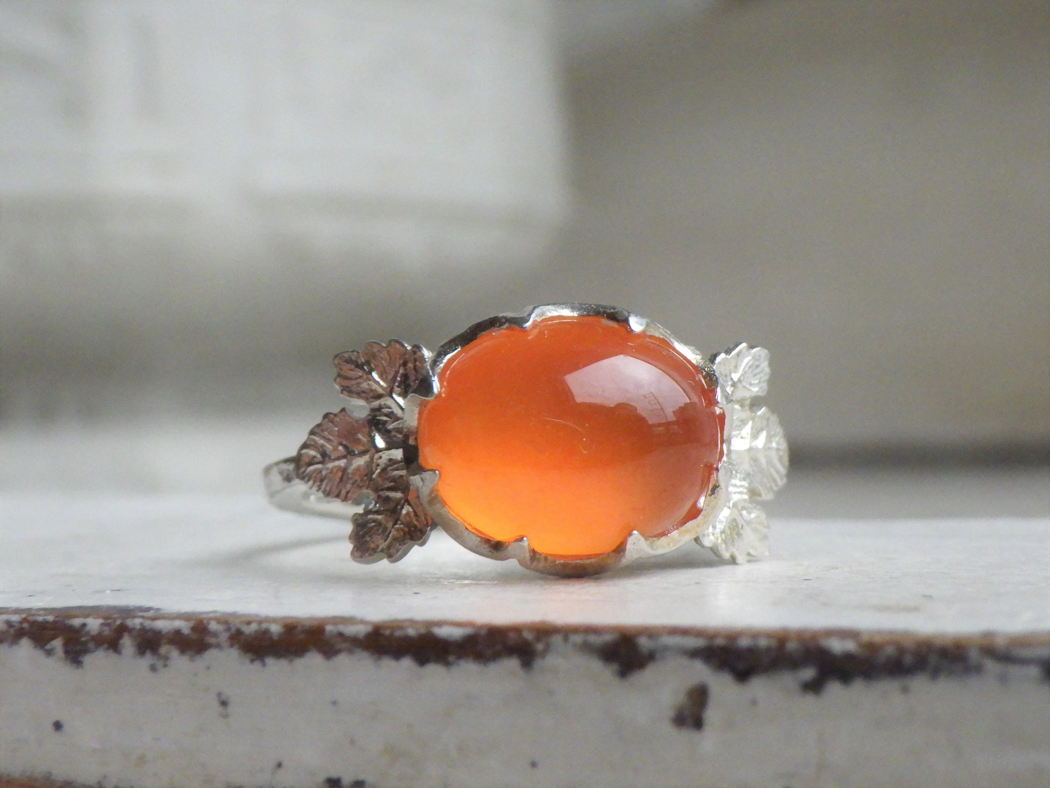 オータム・ジュエリー | iichi 日々の暮らしを心地よくするハンドメイドやアンティークのマーケットプレイス