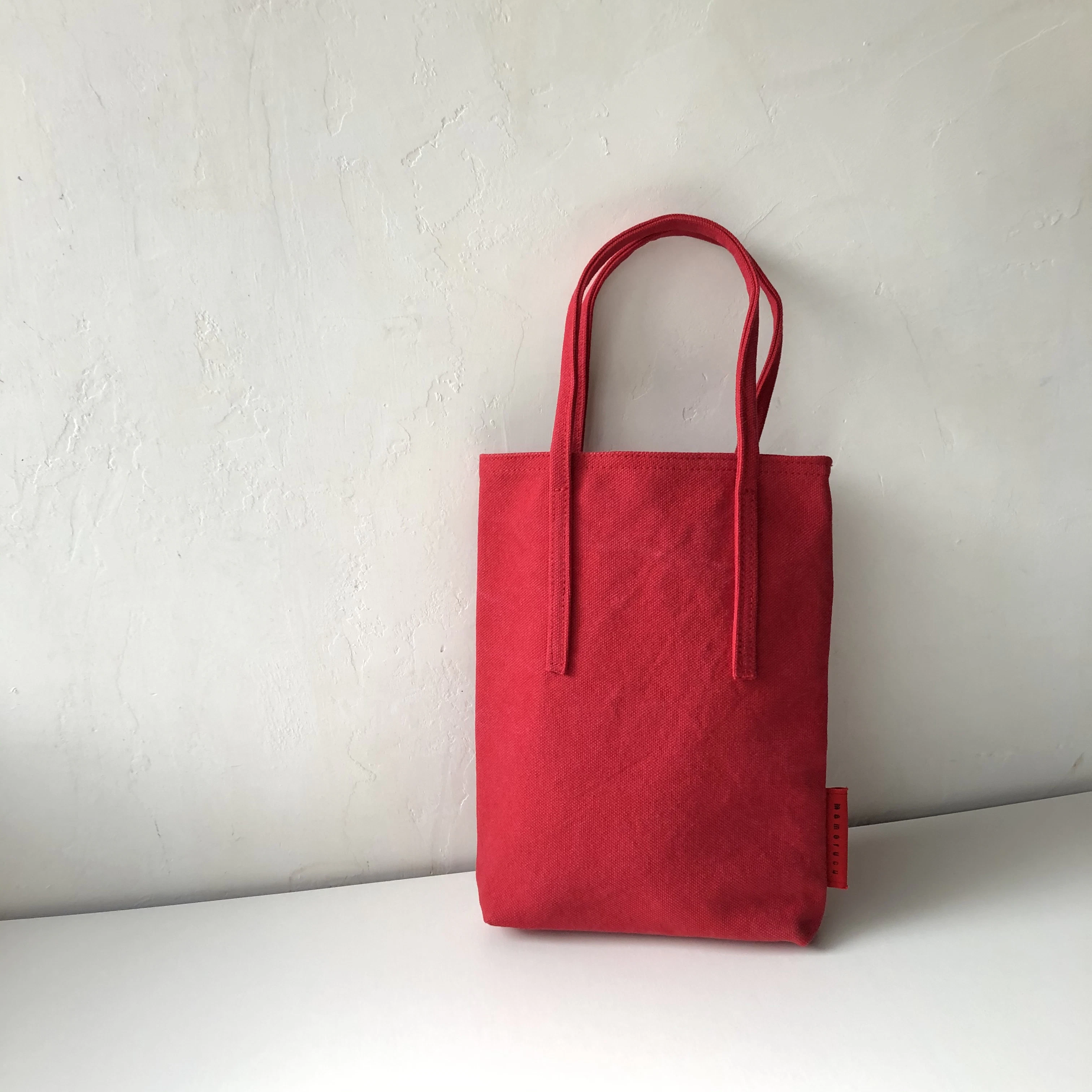 冬の赤いもの | iichi 日々の暮らしを心地よくするハンドメイドやアンティークのマーケットプレイス