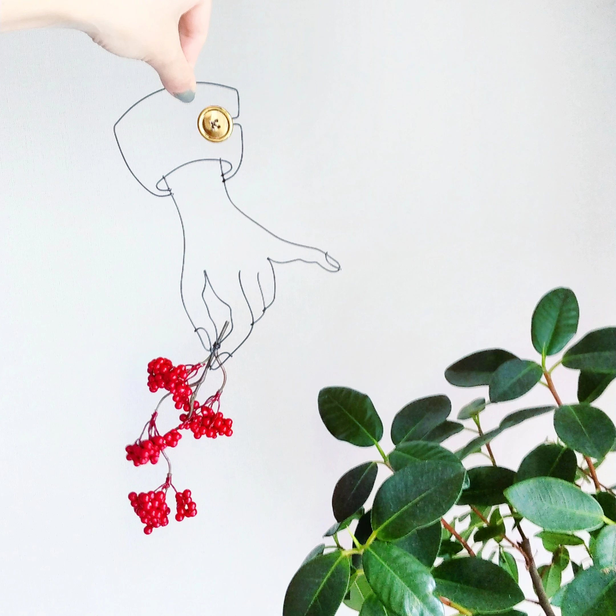 アートと暮らし | iichi 日々の暮らしを心地よくするハンドメイドやアンティークのマーケットプレイス