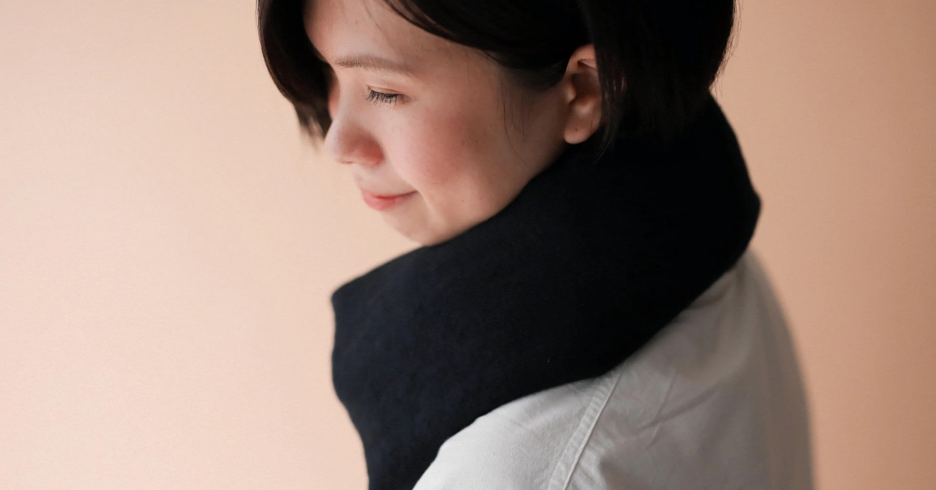 “あたためる”は、目に見えない「ありがとう」。自分に、誰かに、70seedsの米ぬか温熱ピロー『ヌカモフ』 | iichi 日々の暮らしを心地よくするハンドメイドやアンティークのマーケットプレイス