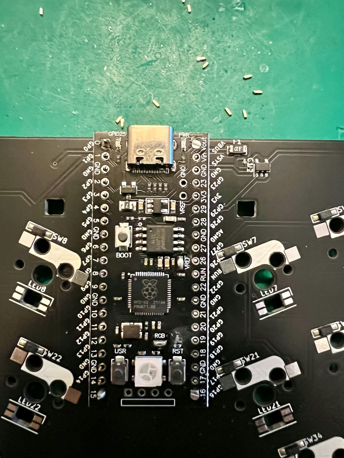 KBD Build Neko - サジタリウス配列キーボード Yamada Iteyaの作り方