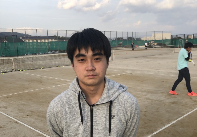 あんたが大将 鳥栖商業高校 男子テニス部 森川諒一選手（2年）「チームが波に乗るプレーをしたい」 かちスポ
