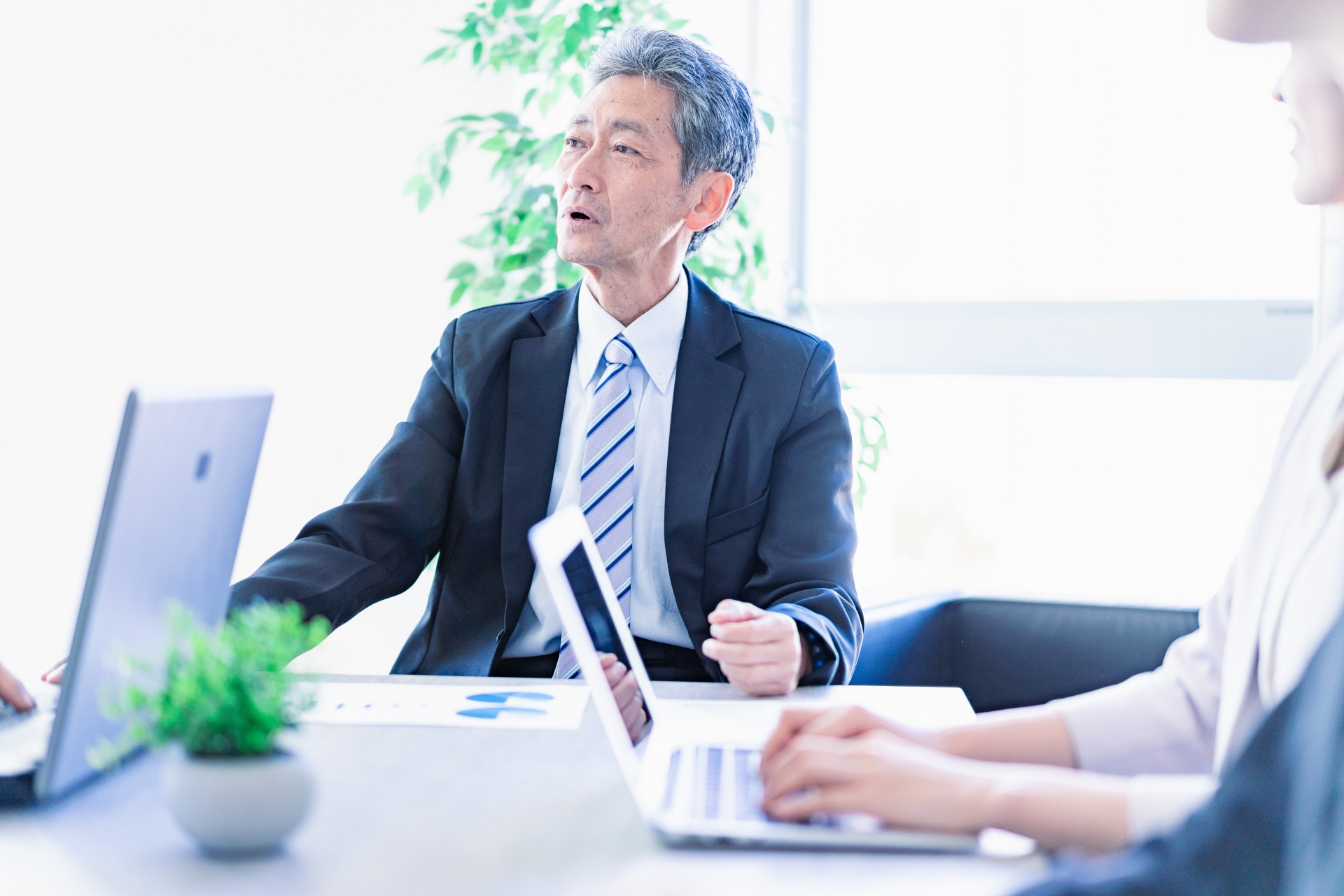 「コンティンジェンシー理論」とは？主要モデルや活用方法を解説 | TUNAG(ツナグ)