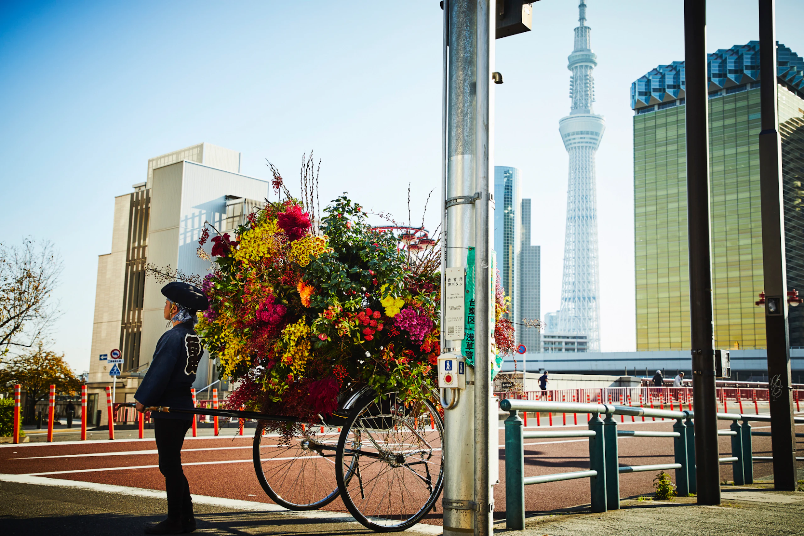 Flower & Man - Rickshaw - | AMKK（東信, 花樹研究所）