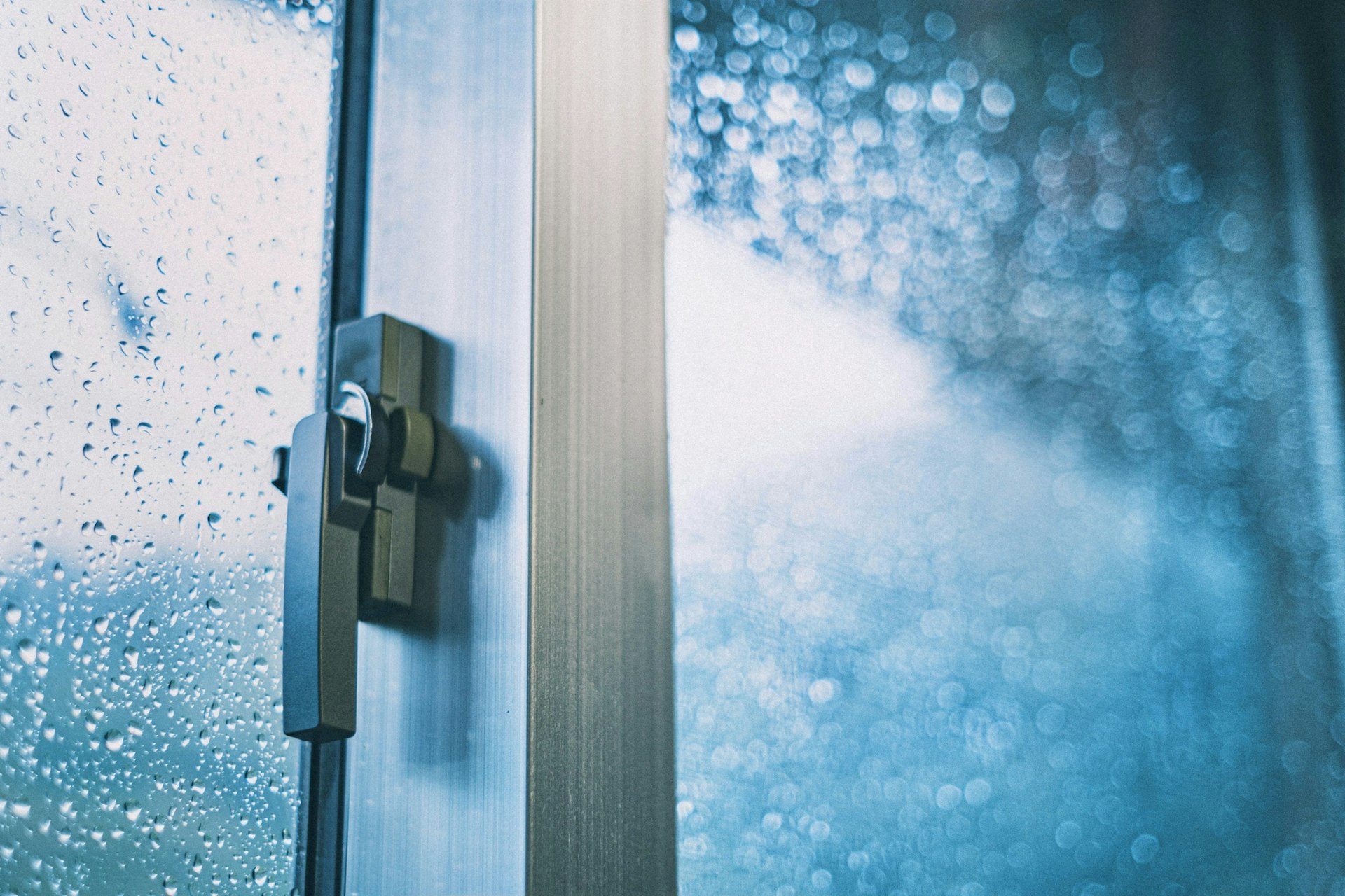 今さら聞けない、カメラ・レンズ結露の防ぎ方と対処法 | Release #299 | cizucu