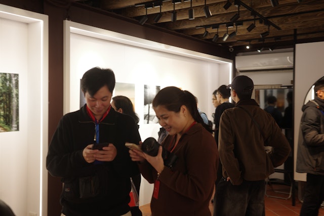 photo poster project | Entretien avec le manager | Cette sincérité ...