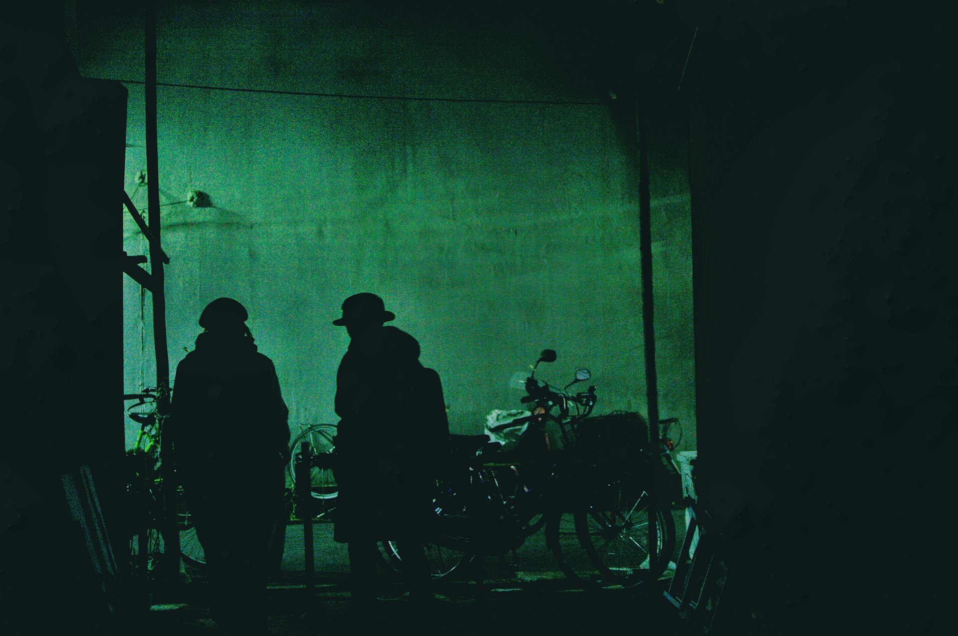 夏の思い出がエモく映える 写真編集テクニックを紹介 | Focus #191 | cizucu