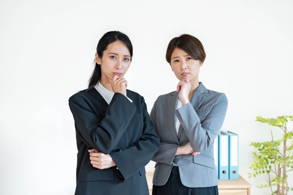 人事評価制度で重要な評価基準・項目は？設計手順と部署別のサンプルを紹介 | タレントマネジメントラボ