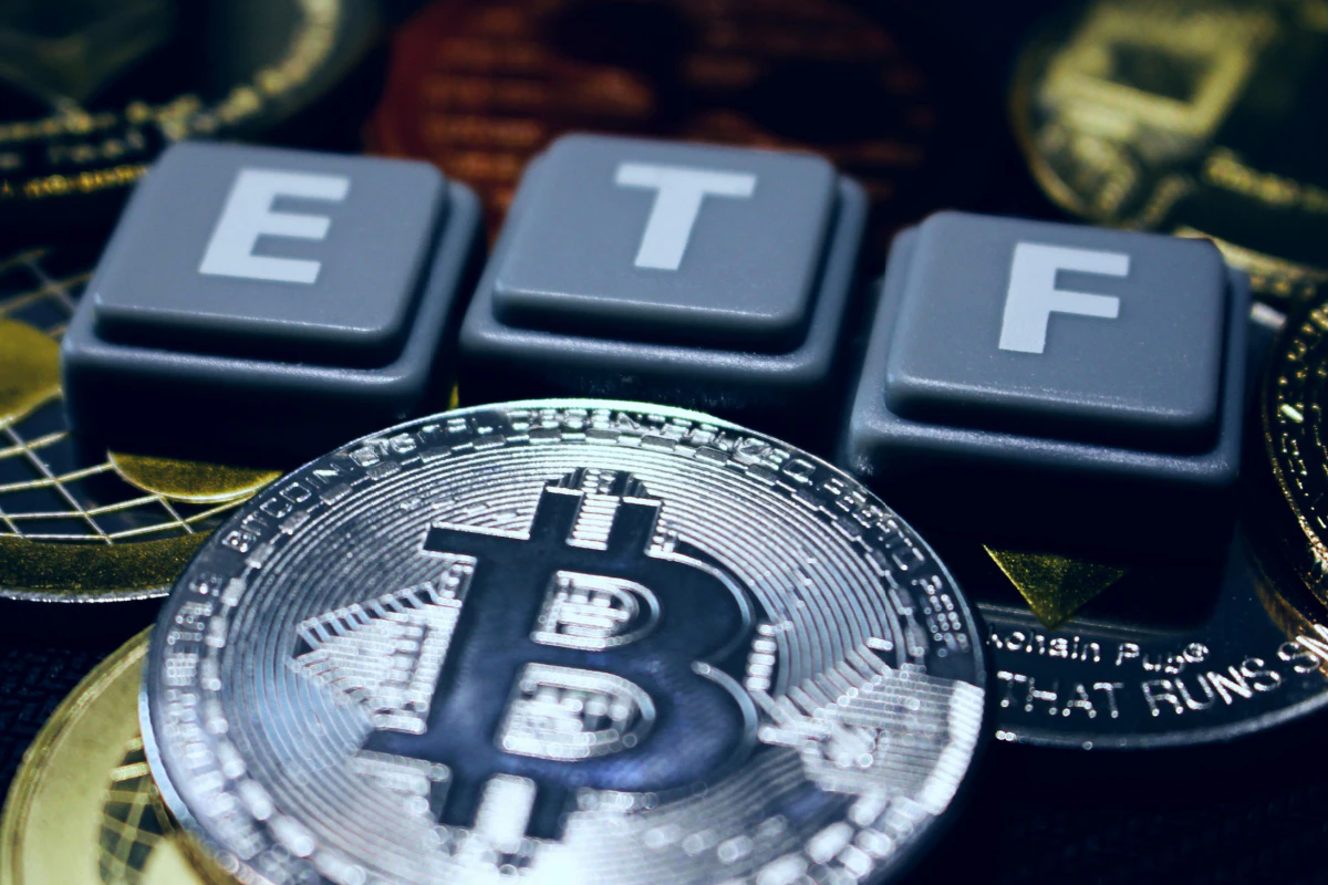 【NEWS】香港、ビットコインとイーサリアムの現物ETFを承認 アジア初の事例に | Iolite（アイオライト）