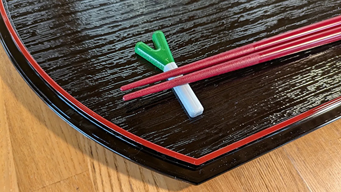 【埼玉工業大学】「深谷ねぎ」の葉を活用したバイオプラスチック技術を開発｜IoTBiz｜DXHUB株式会社