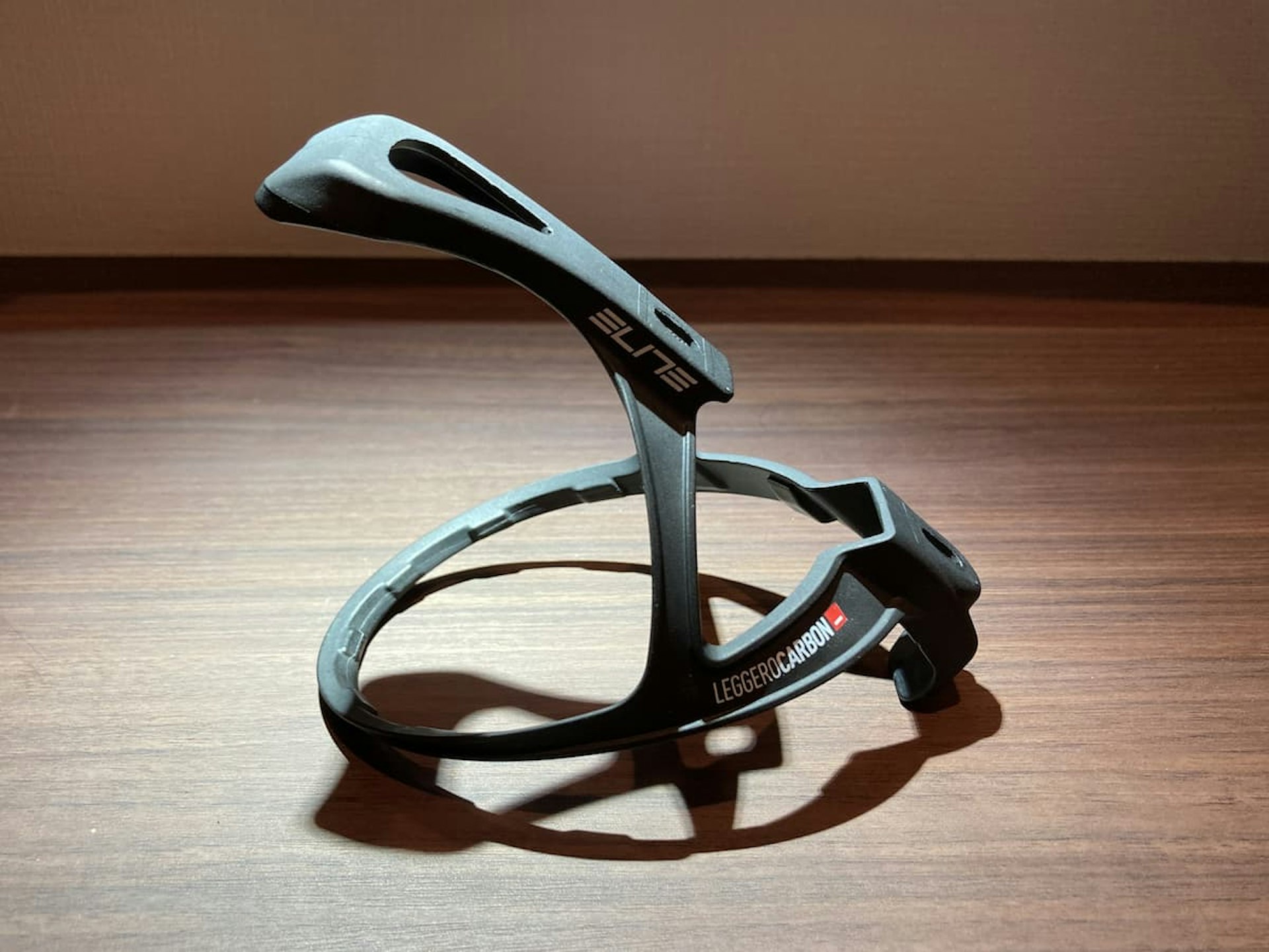 超軽量ボトルケージ。ELITEのLEGGERO CARBONをレビュー - ebifran RoadBike Blog