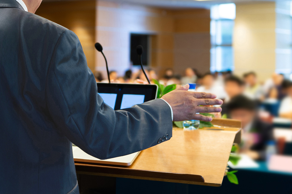 株式会社NTTデータ経営研究所 | 新しい社会の姿を構想し、ともに情報未来を築く。