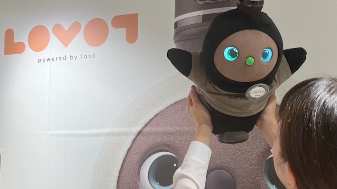 LOVOTストア 大阪高島屋 ーひとりで寂しくない？ー