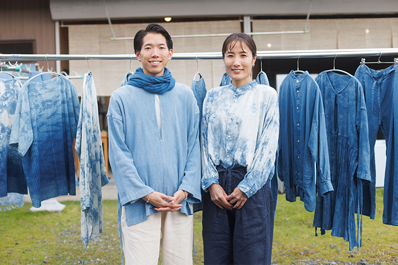Traditional “Japan Blue” Fermented Indigo Dyeing Experience in a Lush ...