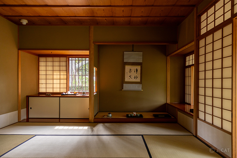 Discover Incense and an Ancient Scent-Matching Game at a Historical Site