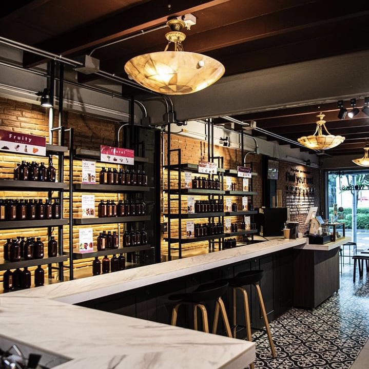 Y’EST WORKS|Heirroom