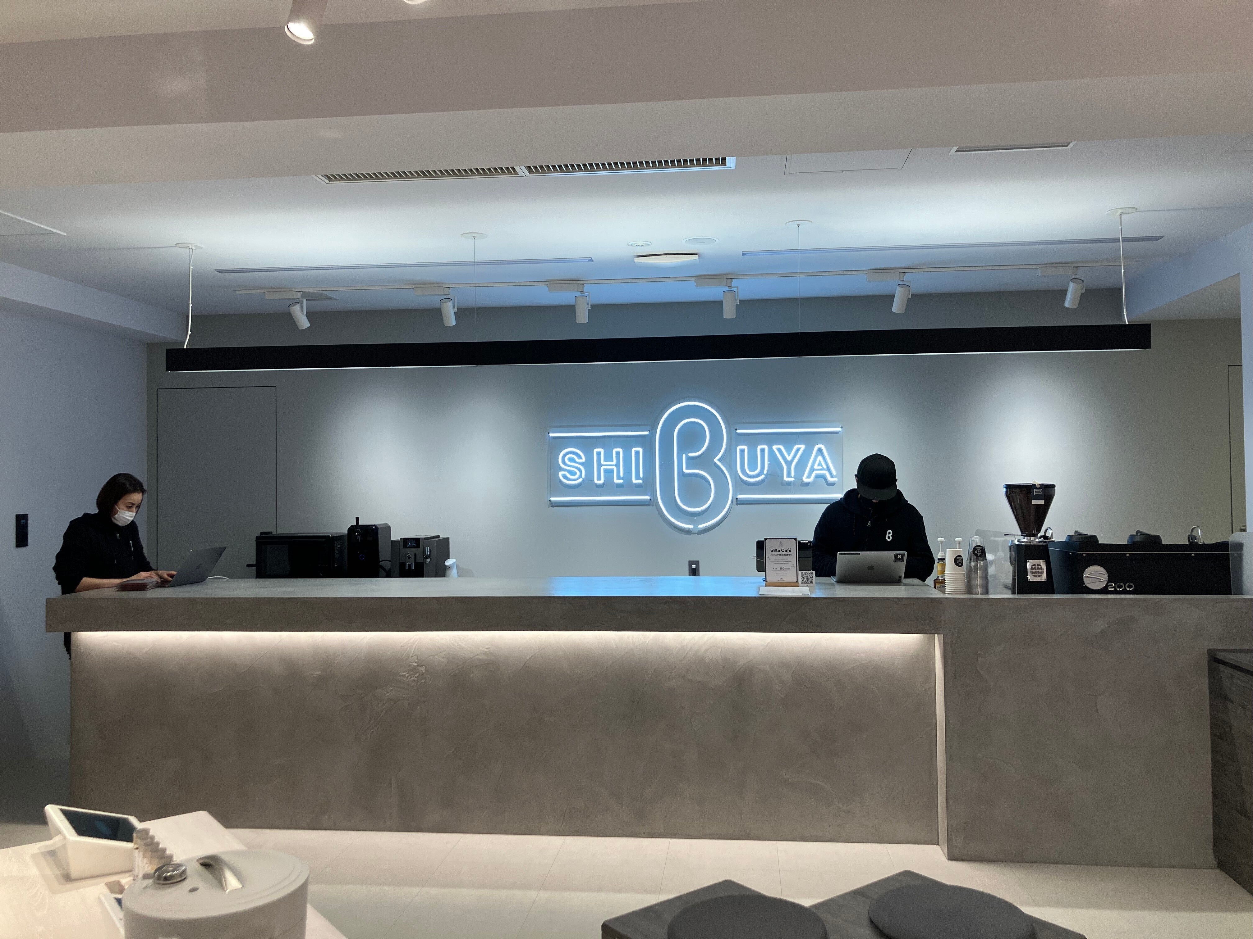 【b8ta新型プリウス展示レポート】「手のひらから始まるKINTO Unlimited」ってどういうこと！？｜KINTO