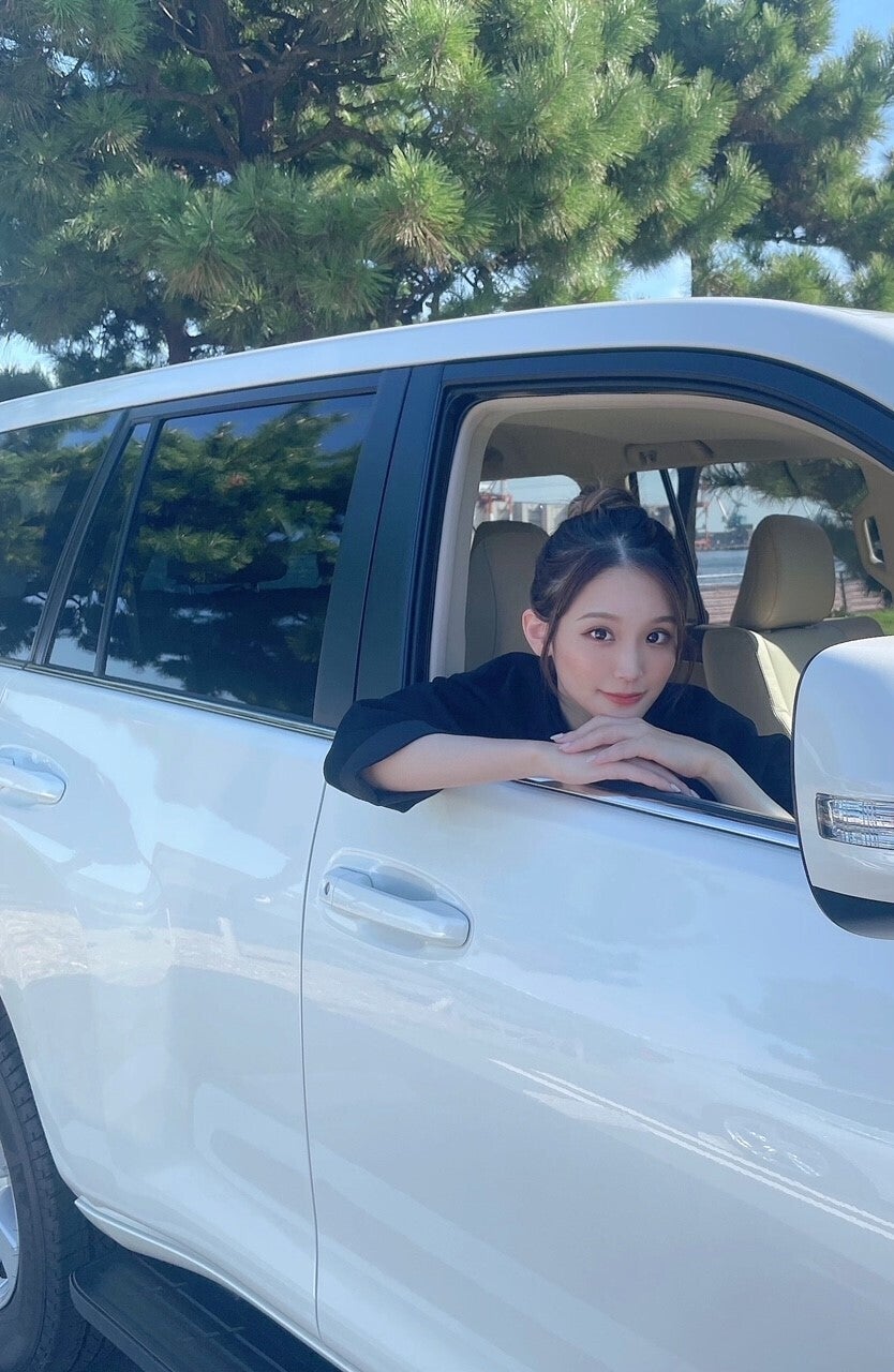 「プラド女子 はじめてのクルマライフ」KINTO公式アンバサダー那月結衣 インタビュー｜KINTO