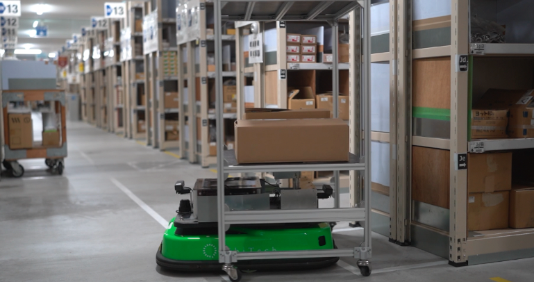 AMR（自律走行搬送ロボット）とは？ AGVとの違いやおすすめのAMR関連製品をご紹介 | オンライン展示会プラットフォームevort（エボルト）