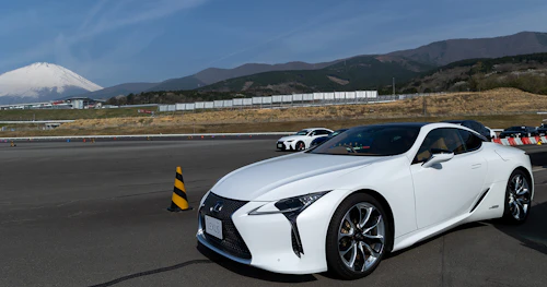 LEXUS ‐ LEXUS DRIVING EXPERIENCE | EXPERIENCE | LEXUS NEWS
