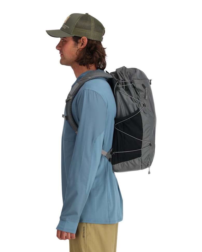 Flyweight Backpack | Simms | マーヴェリック / Maverick